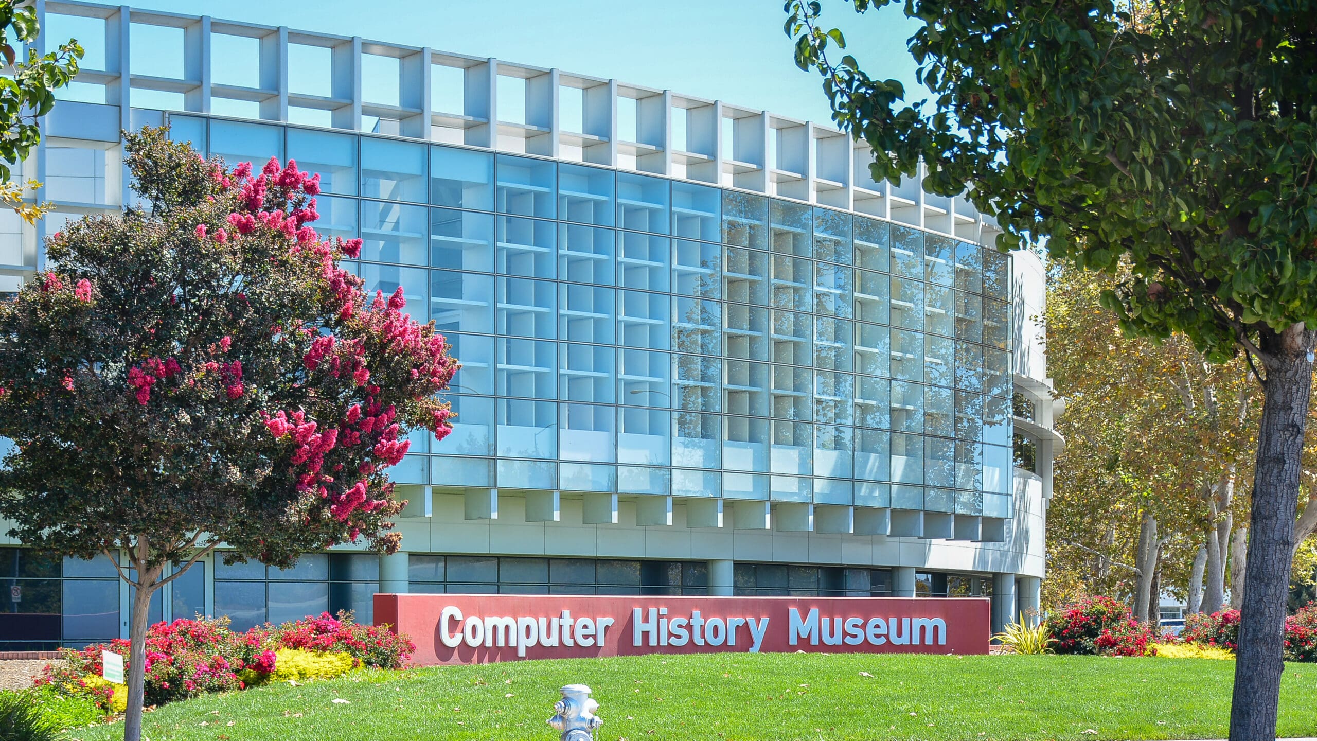 Tech Time Warp: The history of the Computer History Museum